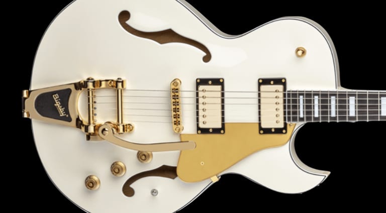 La Colt Bigsby de Dean con Piezo en Vintage White ofrece un santuario ...