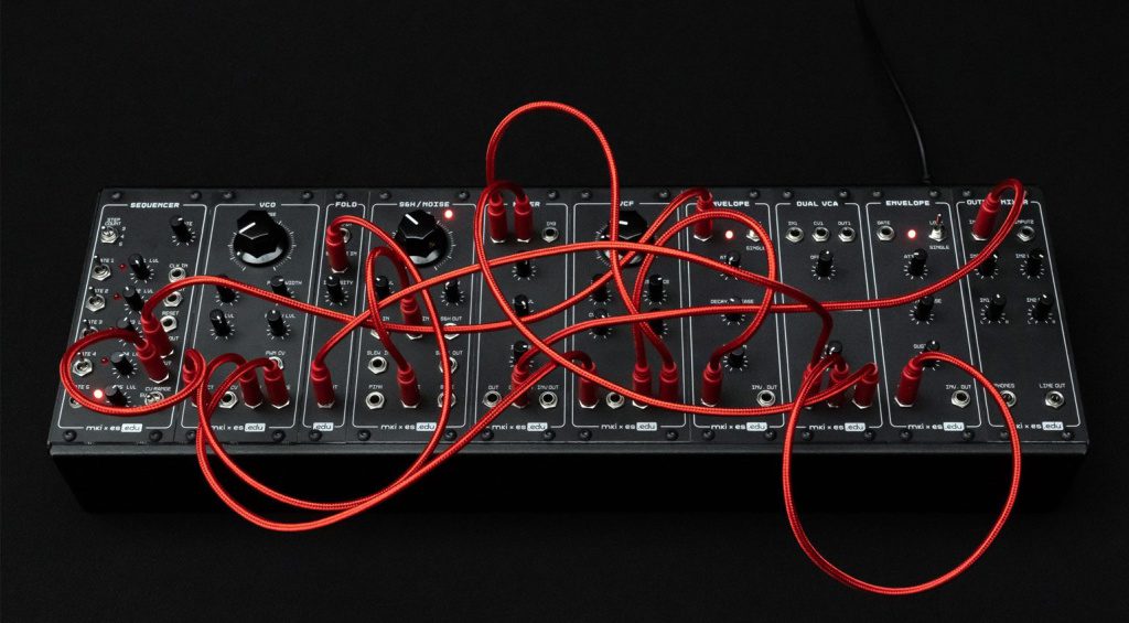 Sistema Erica Synths mki x es.EDU DIY: un sinte modular totalmente DIY ...